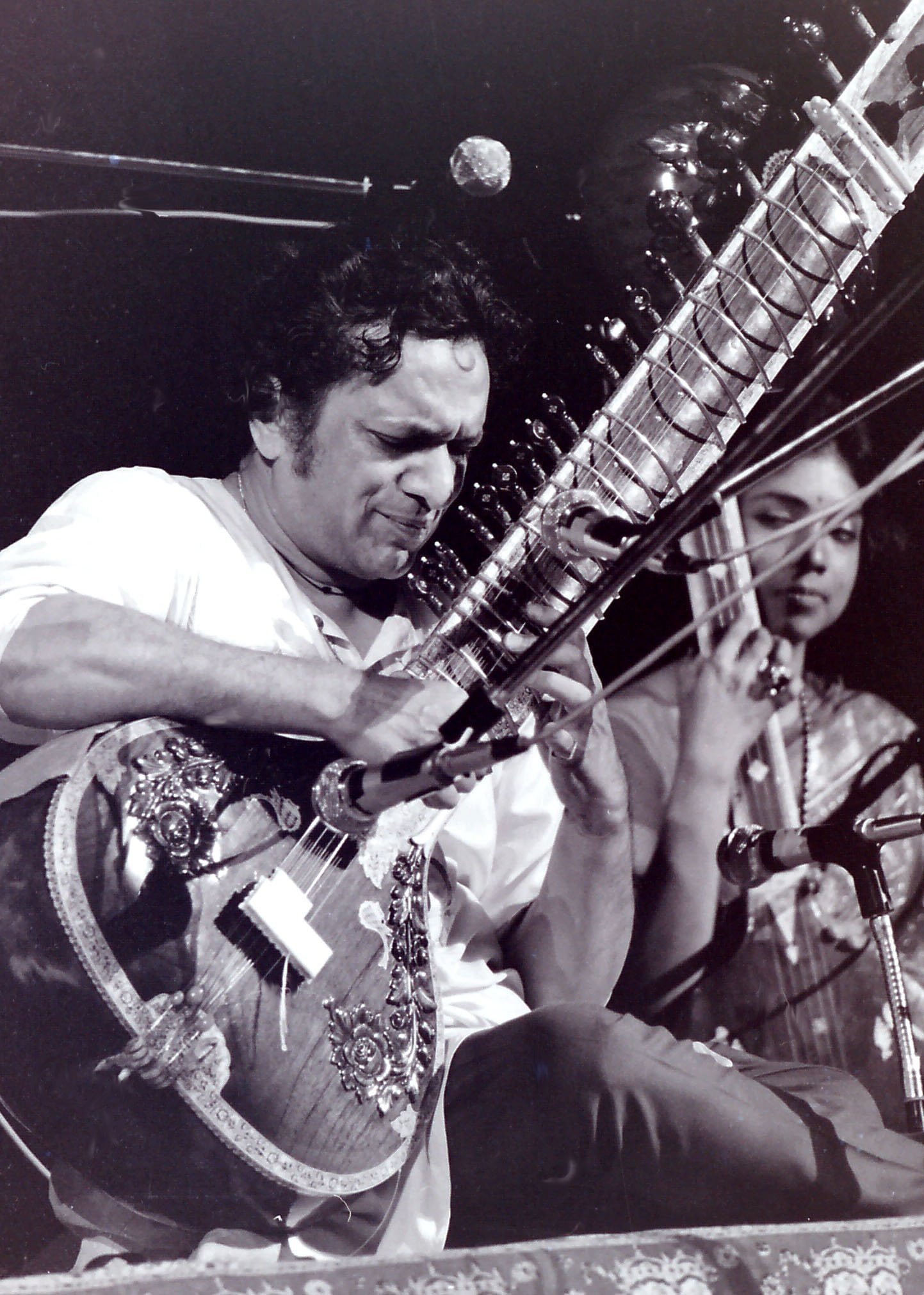 Ravi Shankar - Father of World Music - Spotlight English®